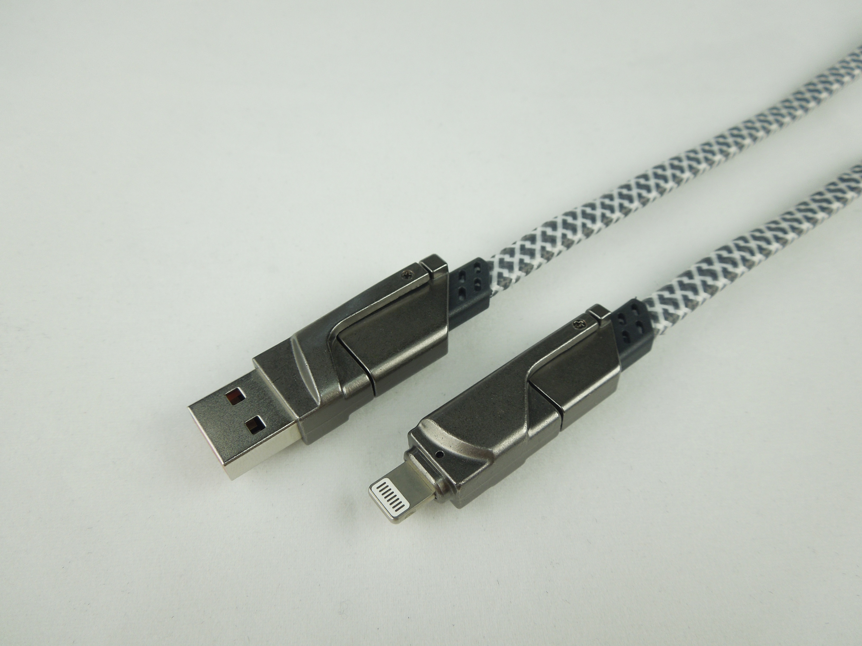 Dencon Accessories - 4-in-1 CHARGING CABLE 1M USB A/C TO C + LIGHTNING ...